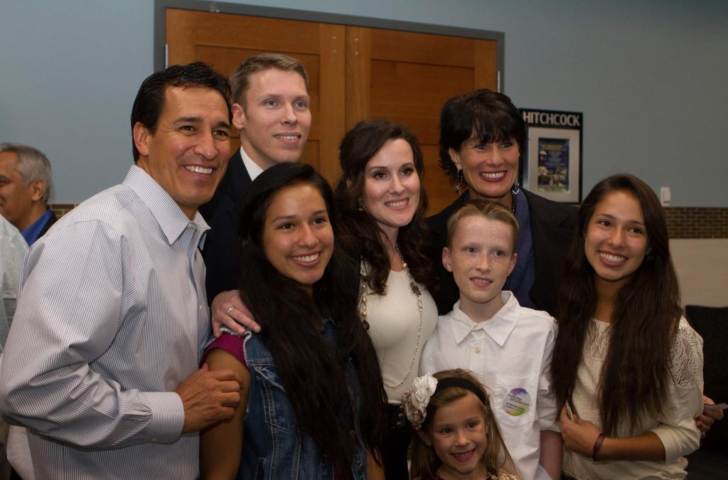 MeetTheMormons-Dawn-Thompson-Armstrong-family-Dan-Rascon (1024×683 ...